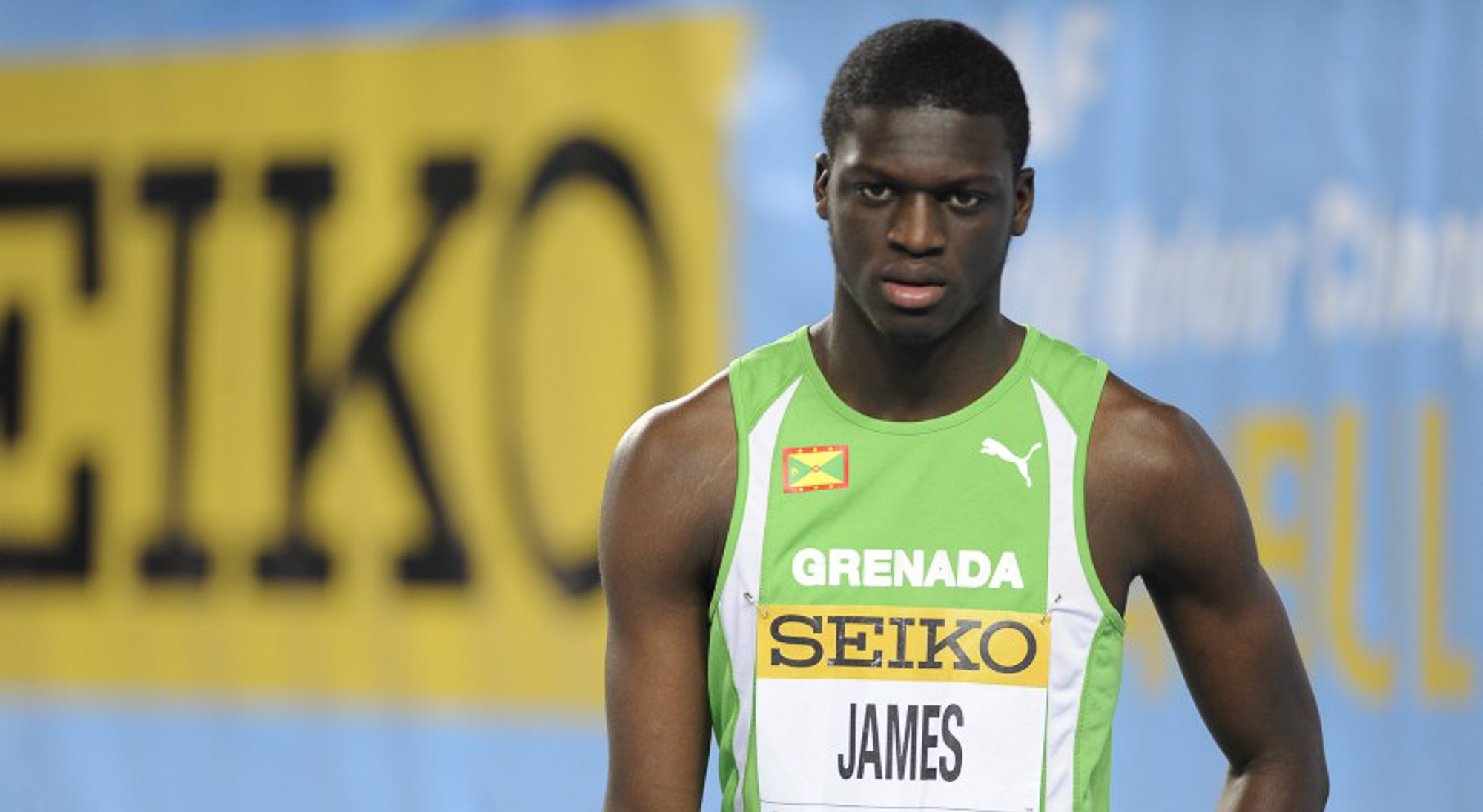 James pinkoi 44,22 (video), Harris aitoi 13,16 ja Stefandini taivutti ...