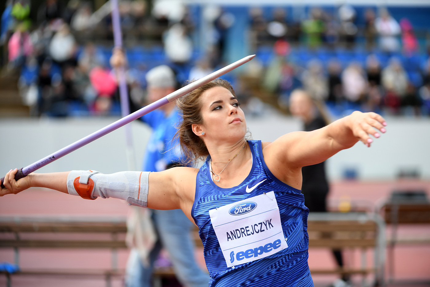 Naisten keihäänheiton kevään huippunimi Maria Andrejczyk Paavo Nurmi ...