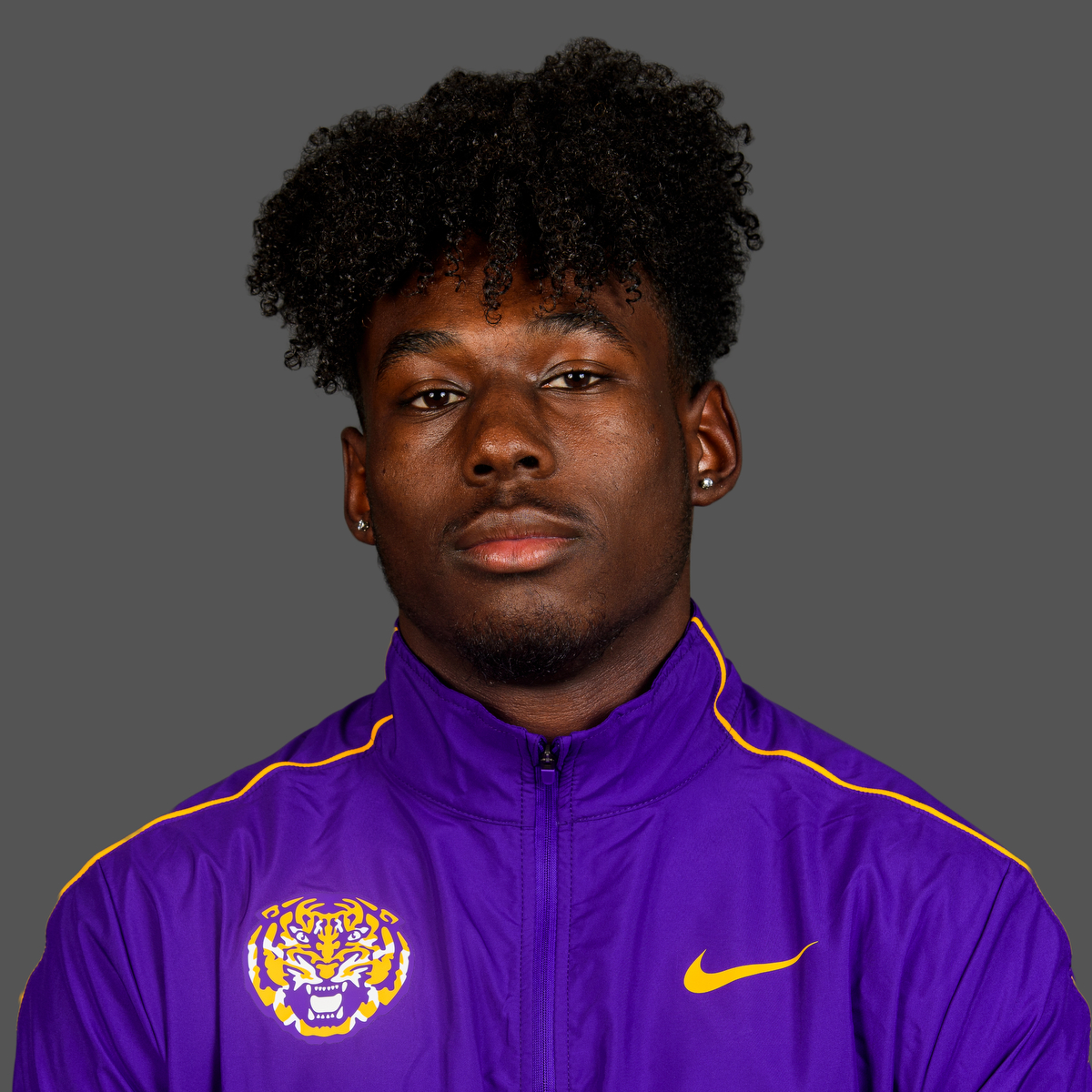 NCAA: Sean Burrell rikkoi Danny Harrisin 37 vuotta vanhan junioreiden ...