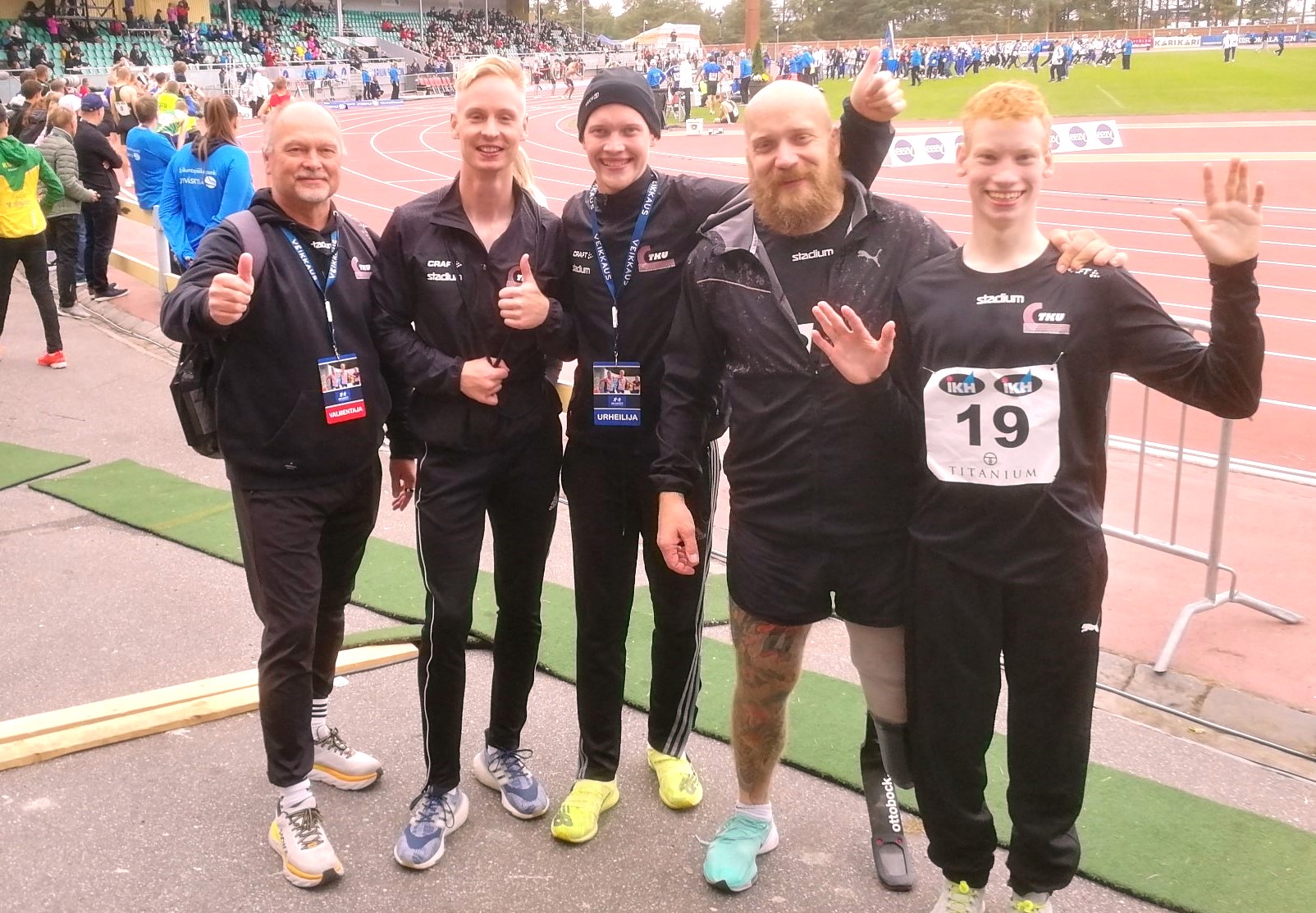 Paraurheilijat tutustuivat viestinjuoksun SM-kilpailujen tunnelmaan ...