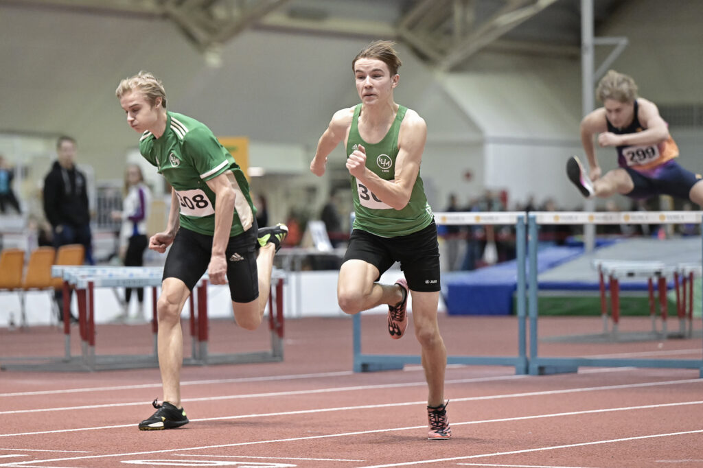 Louko ja Kempas juoksivat 150 metrin SE:t ja Halonen 600 metrin SE:n ...