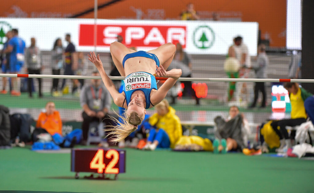 Rinteen taktiikka puri 800 metrin alkuerissä: Välierät oli se suuri ...