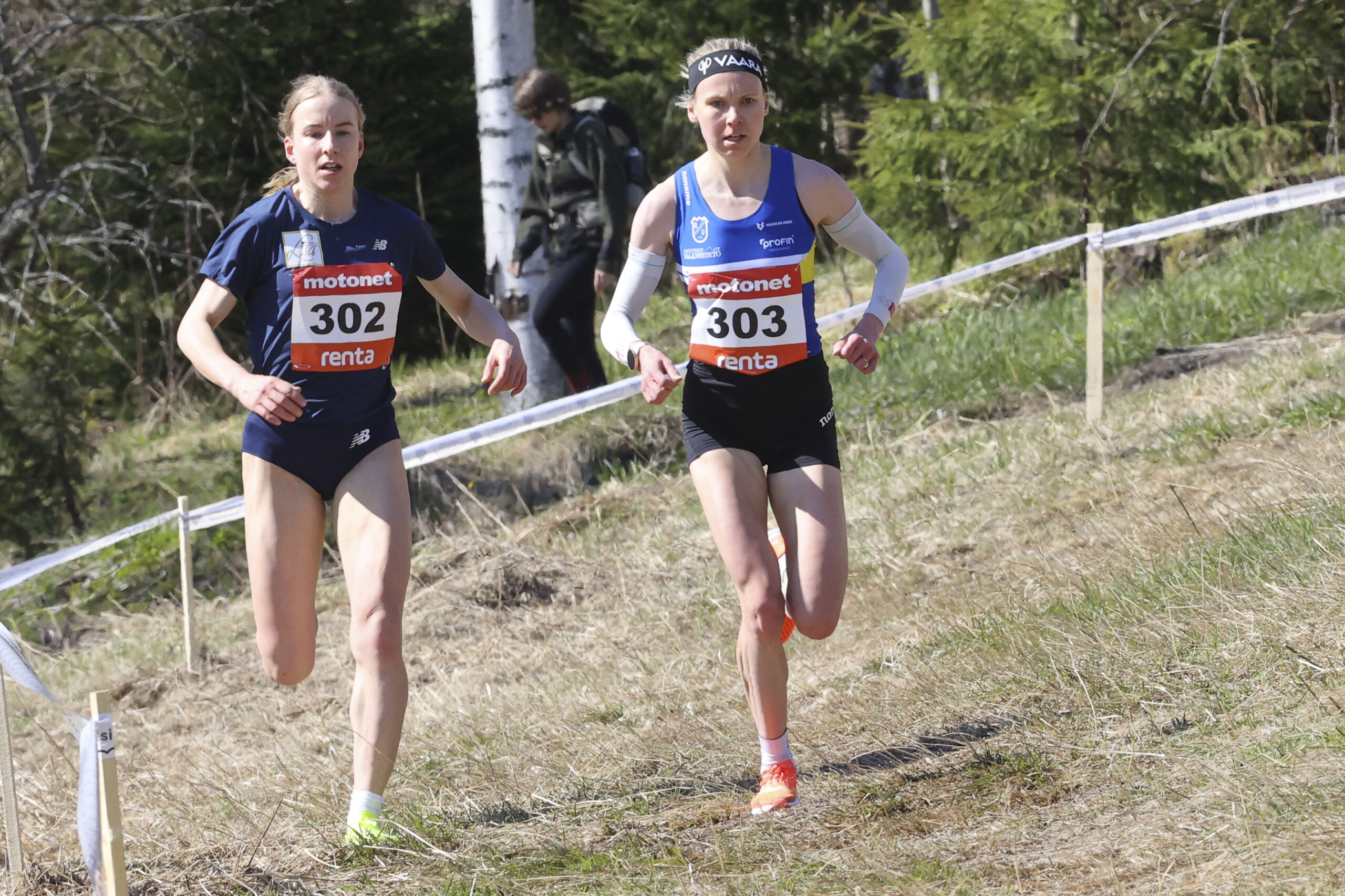 SM-maastojen 10 km: Peiposella ja Saapungilla kova kisa – Kekki miesten ...