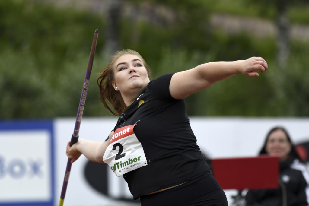 Nuorten EM-kilpailuihin valmistautuva Alanen voitti huippuheitolla ...