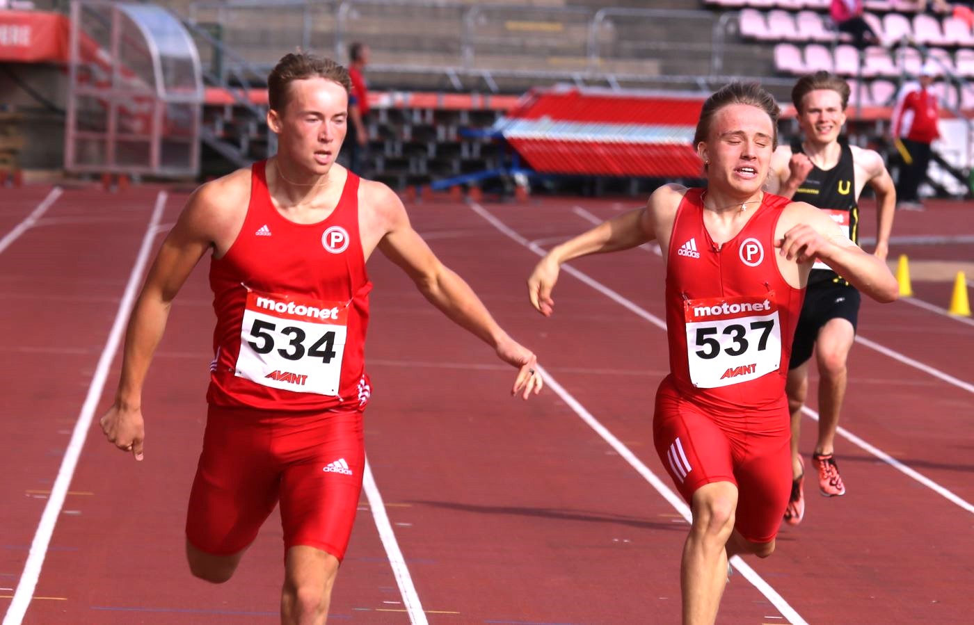 Tiukat 400-metriset nuorten SM-kisoissa Tampereella – Pulkkanen hyvässä ...