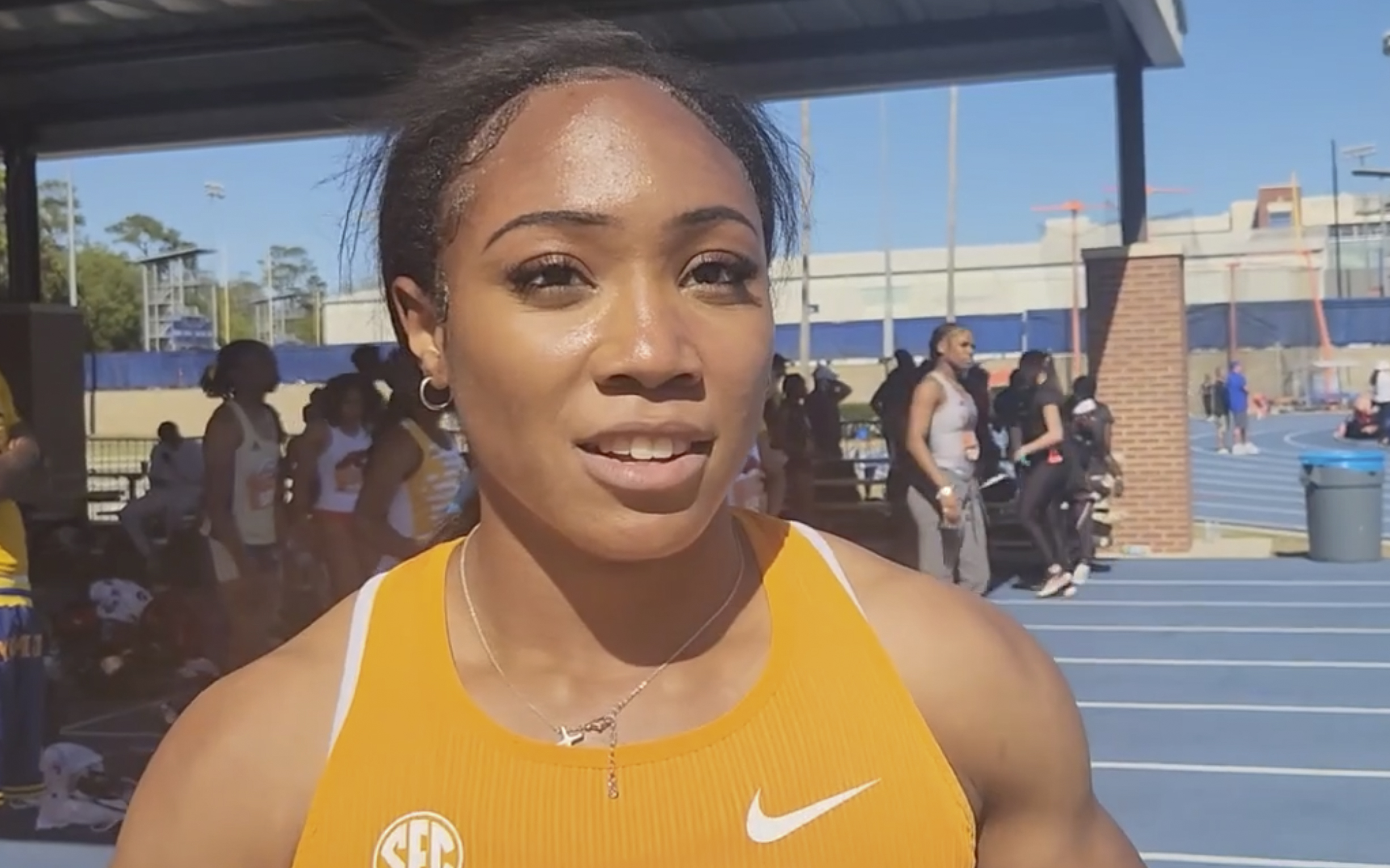 Jacious Sears 10,77 – Nia Ali 12,44 – Bednarek peittosi Lylesin – Yaime ...