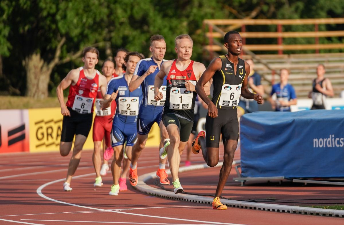 Kesän 2025 kilpailuiden haku on auki – Yleisurheilu.fi