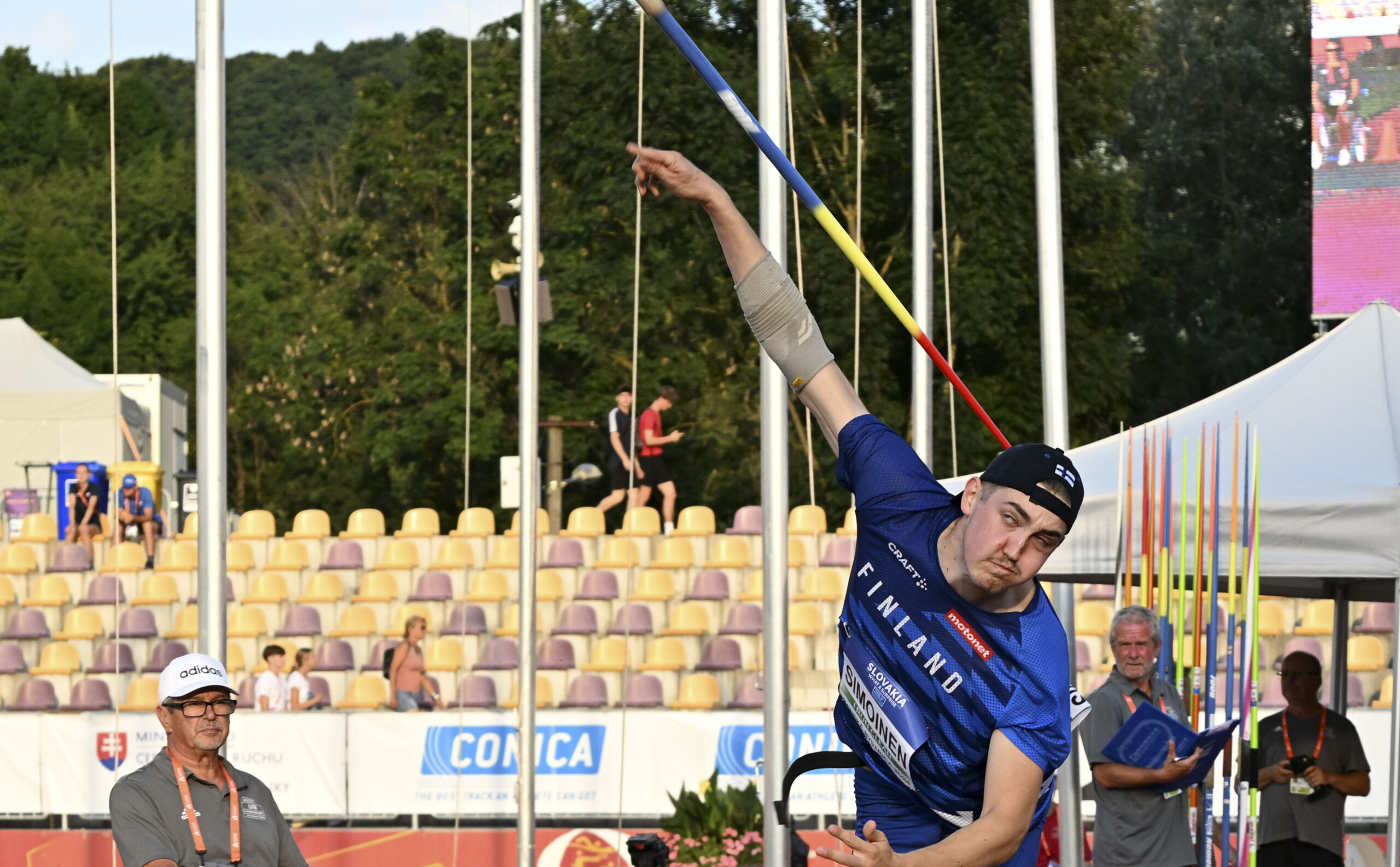 700 gramman keihäs uudistuu huhtikuun alusta alkaen - painopiste ...