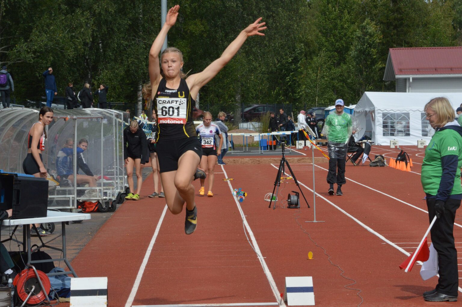 Alisa Launonen ja Toivo Takanen kolmoismestareiksi Lempäälässä ...