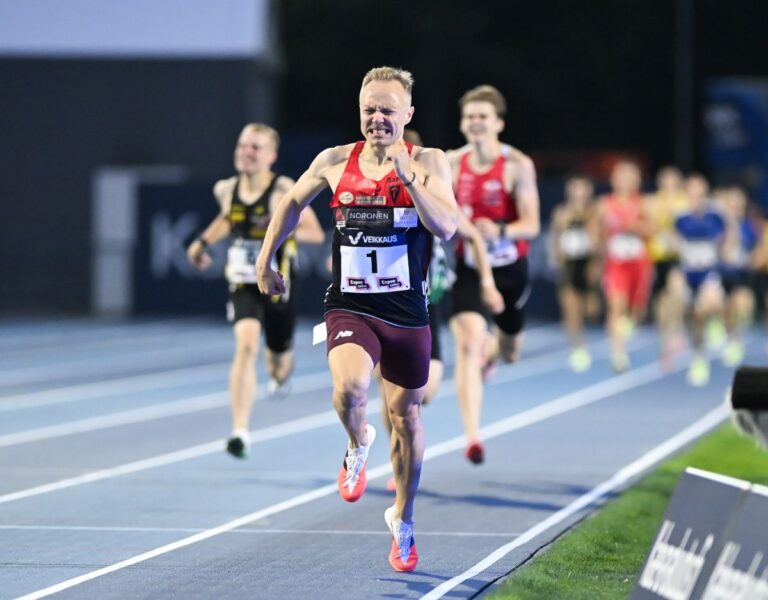 Kaksoiskansalaisille kolme kestävyysmitalia, Rinne otti 14:nnen ...