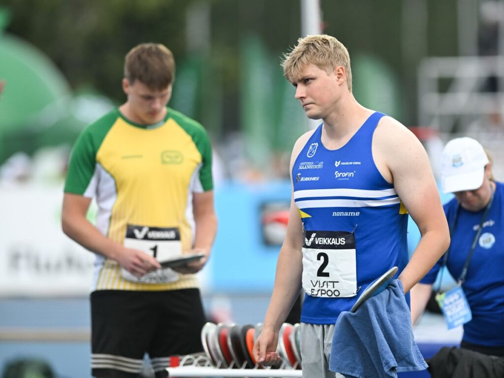 Eero Ahola kuulamestari ja Antti Pränni kiekkomestari – Daniel Kosonen ...